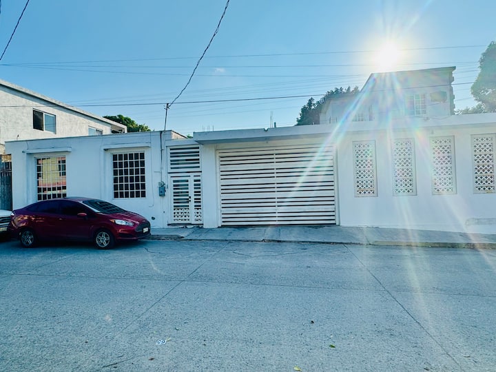 Casa Completa Ideal Para Familias O Grupos - Tampico, Mexico