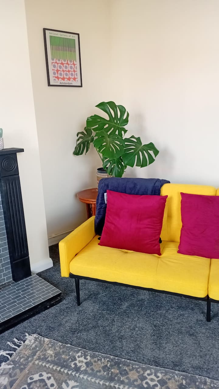 Central House Sleeps 8 Contractors & Professionals - Stafford (UK)