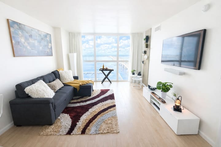 Have A Relaxing Getaway From Day By Day Stress - Fort Myers, FL