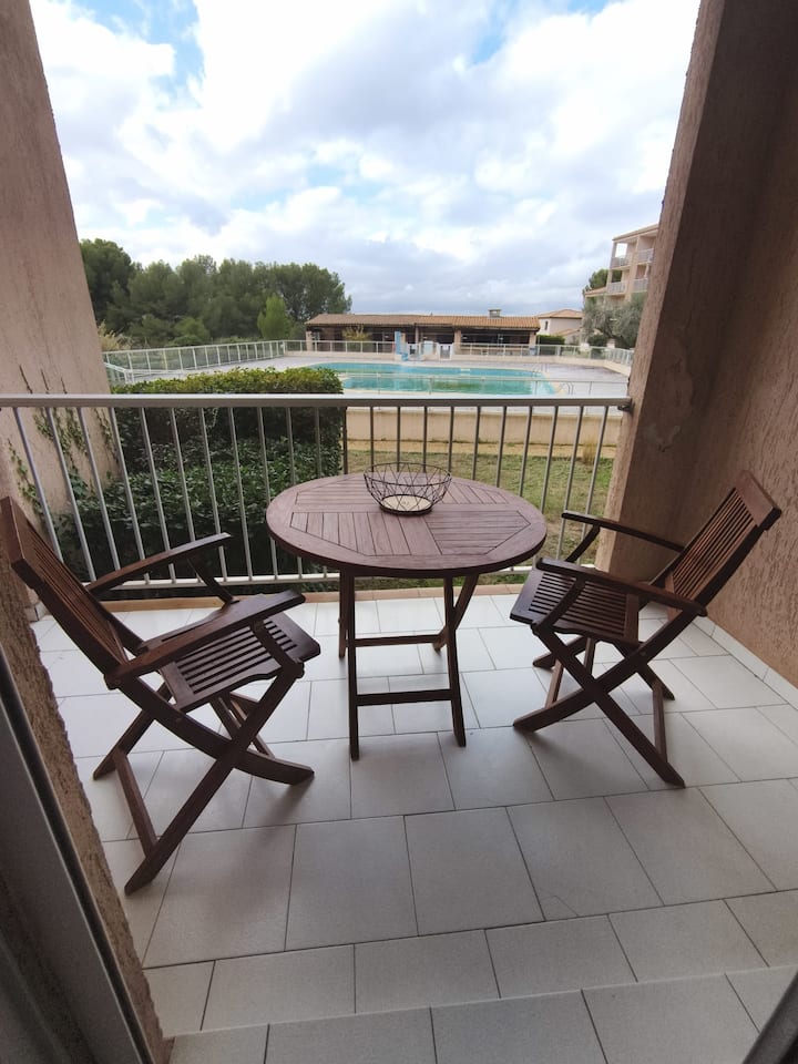 Studio Meublé Avec Piscine Confort Et Détente - Frontignan