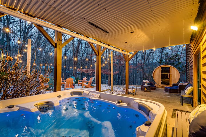 Designer 5br With Hot Tub, Sauna, 2 Game Rooms - Massanutten, VA