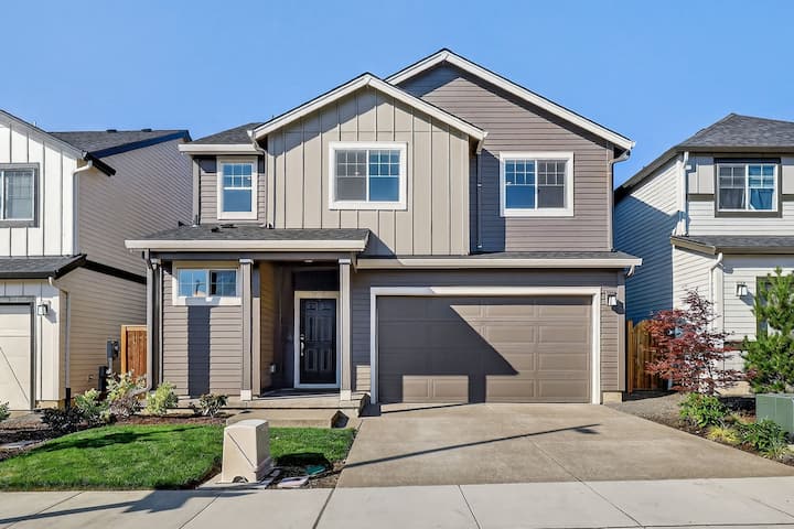 Modern New Build, Bull Mountain, Family Friendly - Tigard, OR