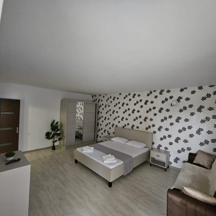 Lovely Apartament - Craiova