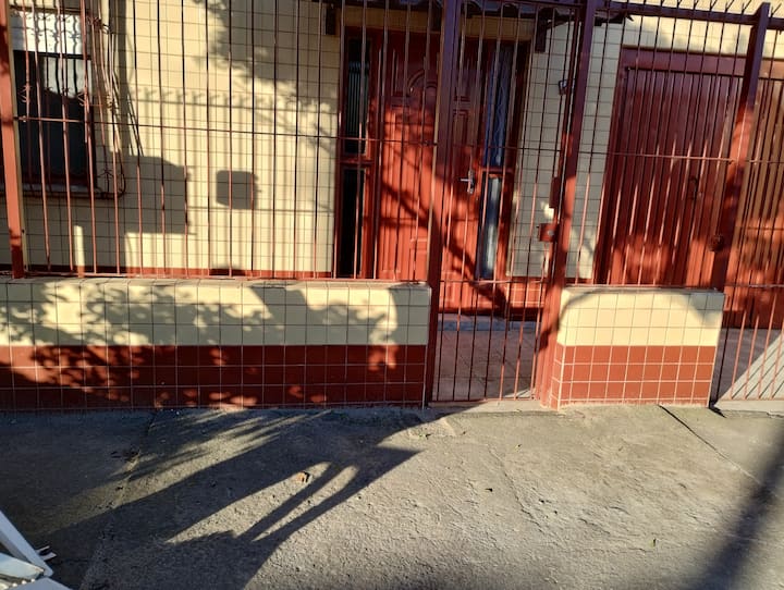 Casa Próximo A Rodoviária - Rio Grande