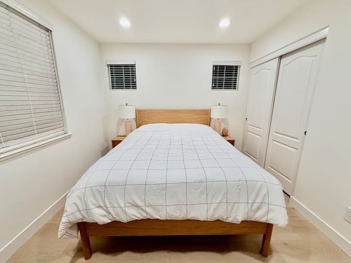 Cozy & Newly Renovated Room In Prime Location - Santa Clara, CA