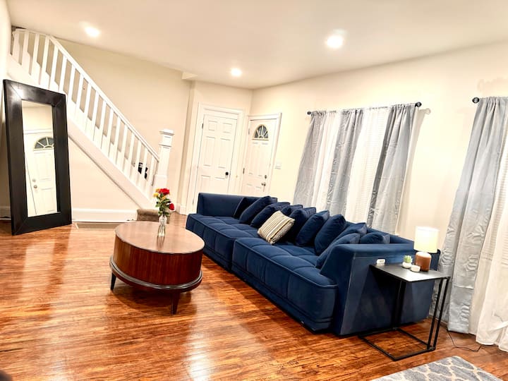 Steps From Detroit River-3bed Home Near Downtown - 디트로이트