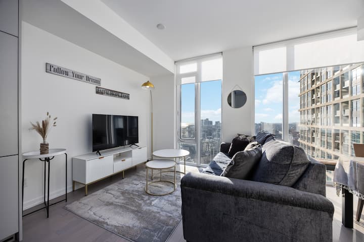 Citylights Condo In The Heart Of Toronto - Toronto