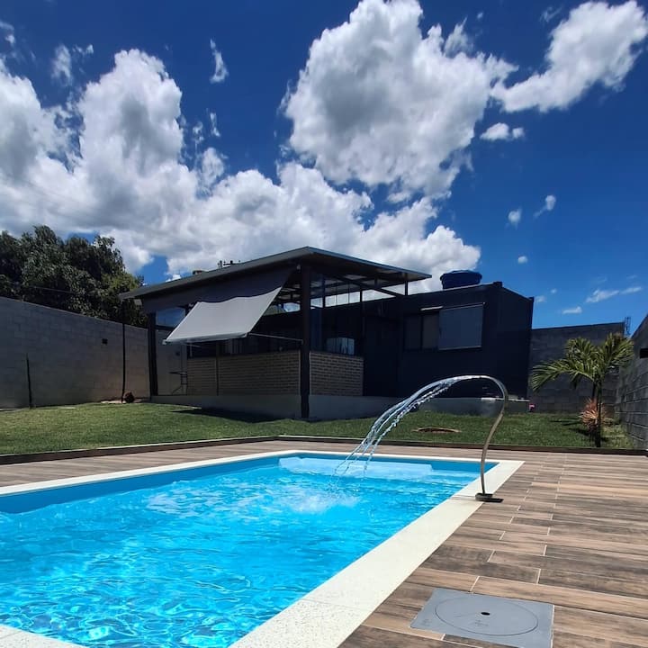 Casa Container Jacu - Cruzeiro