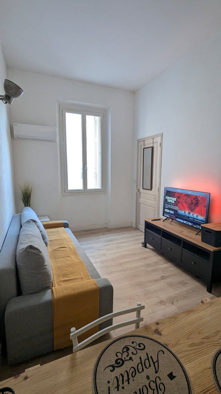 Le Duplex - Gare Hyères - Hyères