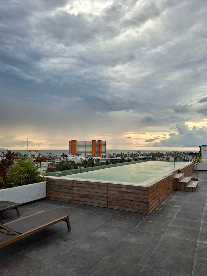 Nuevo Condo Versalles - Puerto Vallarta