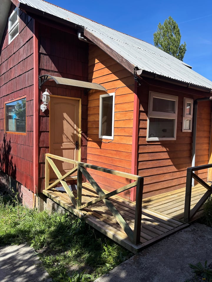 Cabaña Con Entrada Independiente En Avenida Colón - Puerto Varas