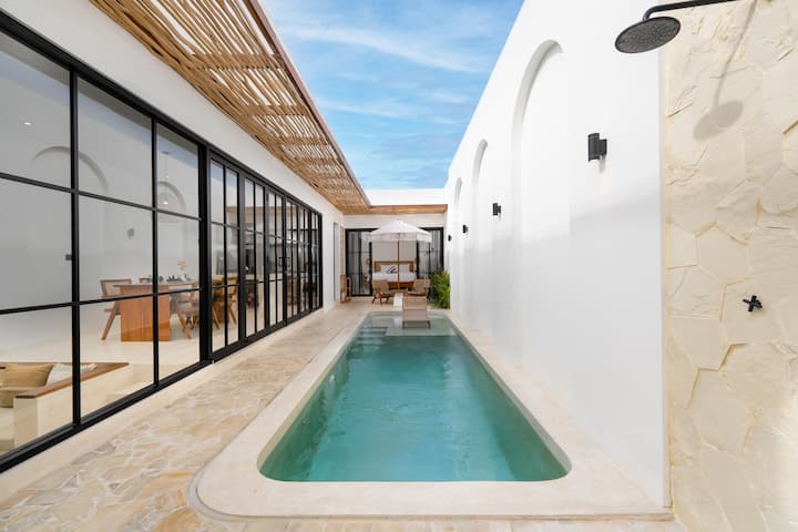 2br Private Pool Villa In Central Seminyak - Denpasar