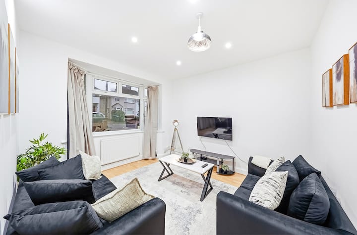 4 Bedroom Eltham House In Greenwich - Greenwich