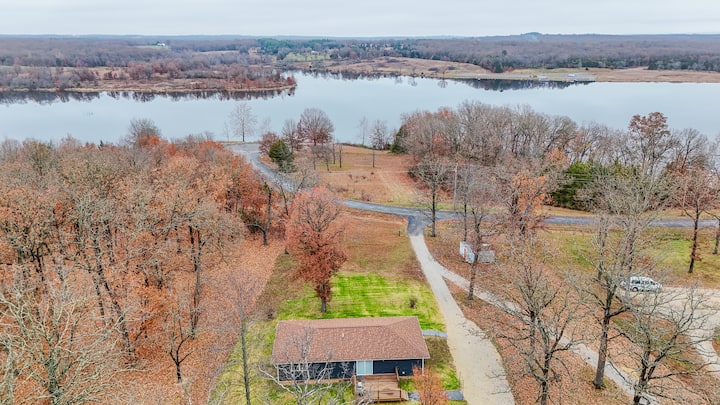 Lakeside Retreat Next To Conservation Area - Rolla, MO
