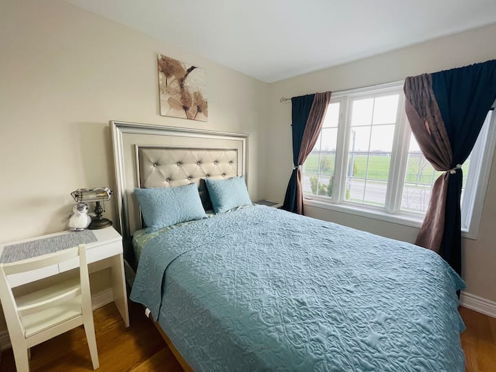 1spacious Private Bedroom Oakville - Burlington