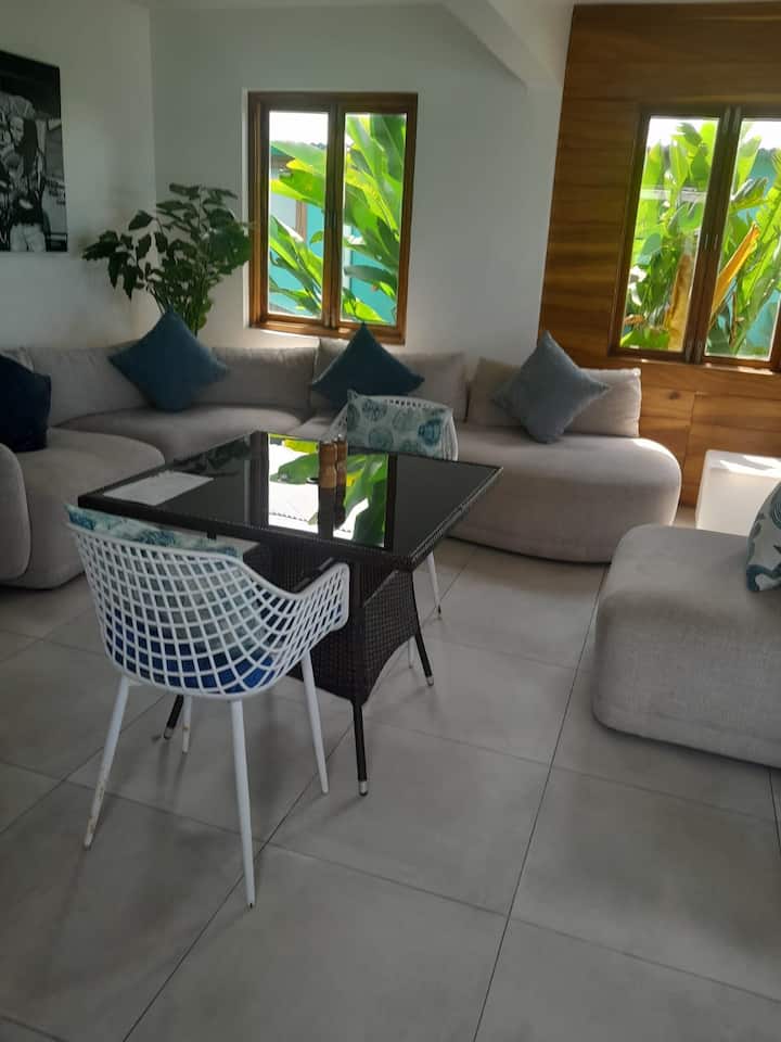 Wake Up 15ft From The Sea · Chef · Reef Ocho Rios - Ocho Rios