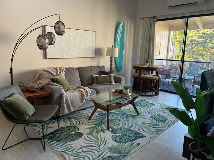 Kona Retreat • Ocean View, Pool & Walk To Beach - Kailua-Kona, HI