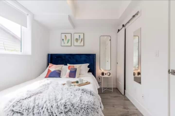 Entire Modern Condo In Niagara Falls, Canada - 나이아가라폴스