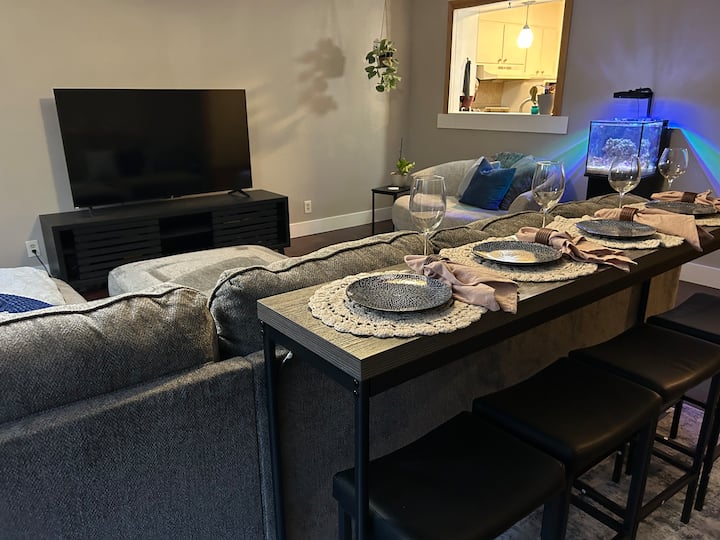 Serene Getaway In South Kc- Sleeps 10 - Kansas City, MO