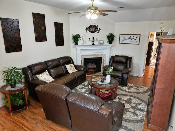 The Southaven Getaway - Southaven, MS