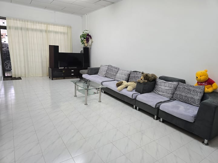 Clean And Comfortable Homestay - Batu Pahat