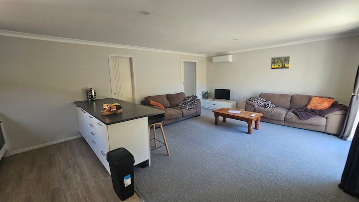 Rural Retreat Close To The City Center. - Gisborne