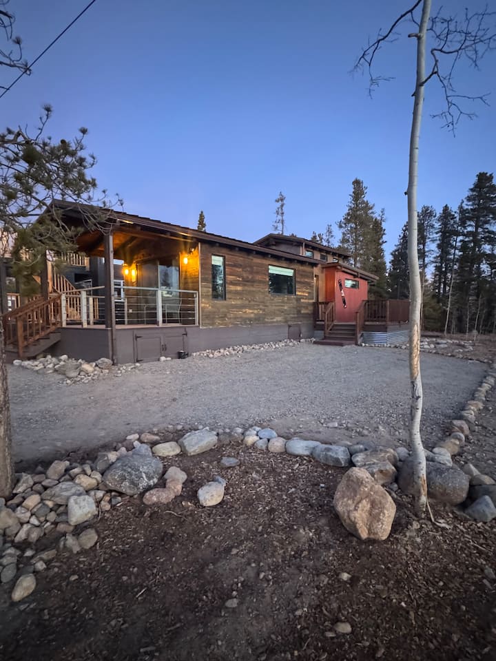 The Cozy Caboose - Fairplay, CO