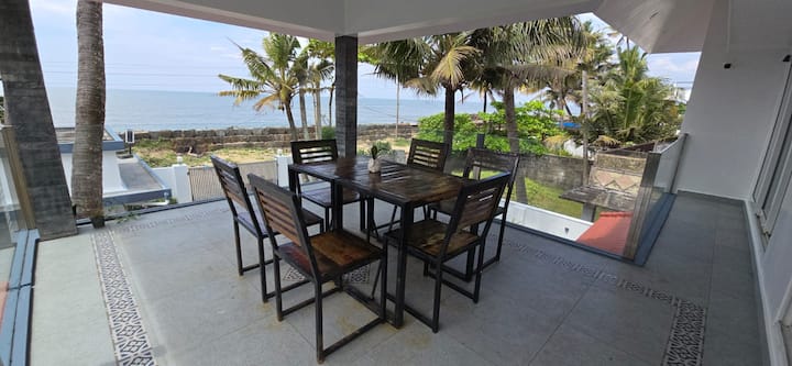 Alai Villa - Luxurious Beachfront Villa In Cherai - Koczin