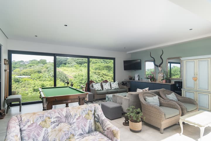 Luxury 5-bed Family Home | Simbithi Estate Ballito - Dolphin Coast