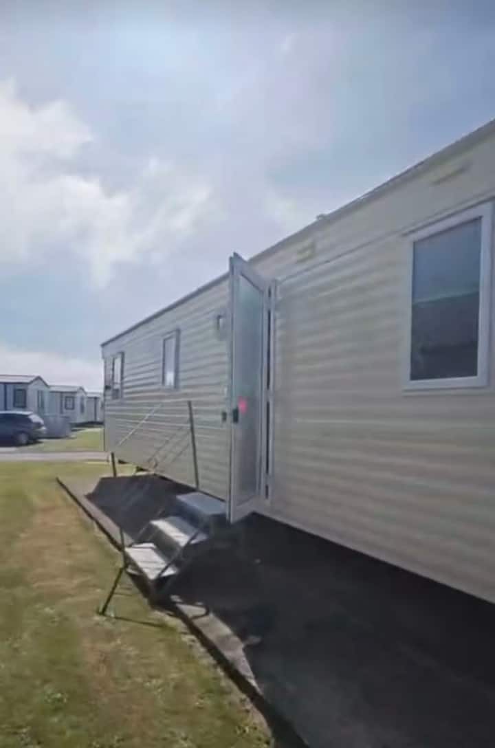 Coastal Escape In Family Friendly Mobilehome - Annalong