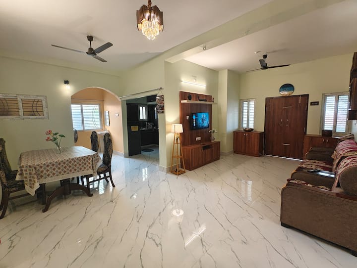 Entire Ac 4bhk House 1.5 Km From Jagannath Temple - China