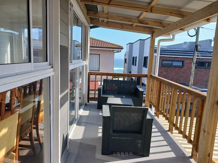 The Driveway Beach House - Wilderness