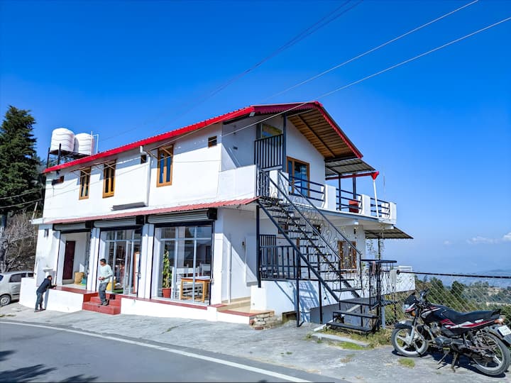 Chinar Retreat 5br Nr Mukteshwar Dham By Homeyhuts - Almora