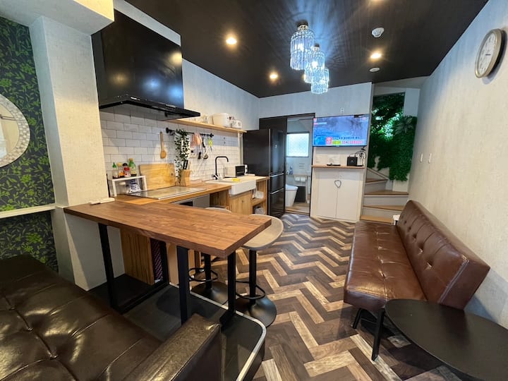 池袋駅徒歩4分 Jr山手線+地下鉄合わせ8線利用 空港直結バス徒歩8分 寝室2個・バストイレ2セット - Ikebukuro