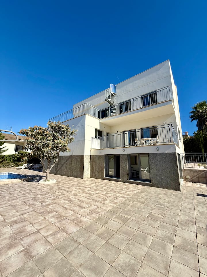 The White House - Cunit