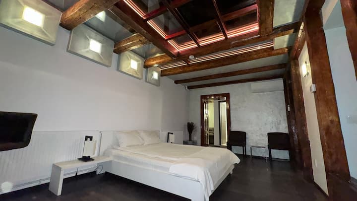 Vendi Grand Square Residence - Romania