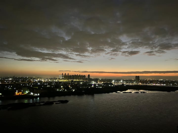 شقة فندقية   على النيل صف اول وسط البلد - Cairo