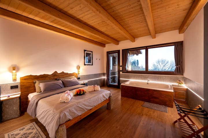 Relax In Collina Con Idromassaggio In Camera - Pinerolo