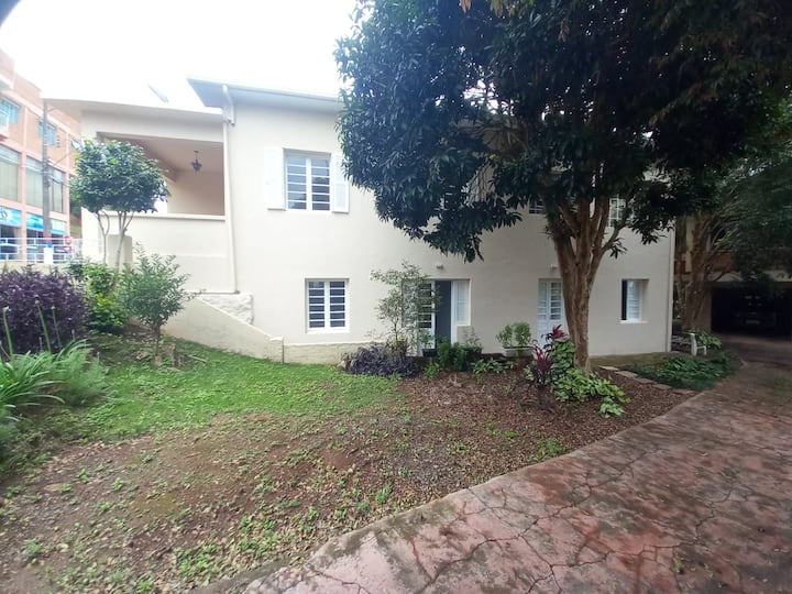 Apto Tipo Loft: Cozinha, Quarto E Sala Conjugados. - Marcelino Ramos