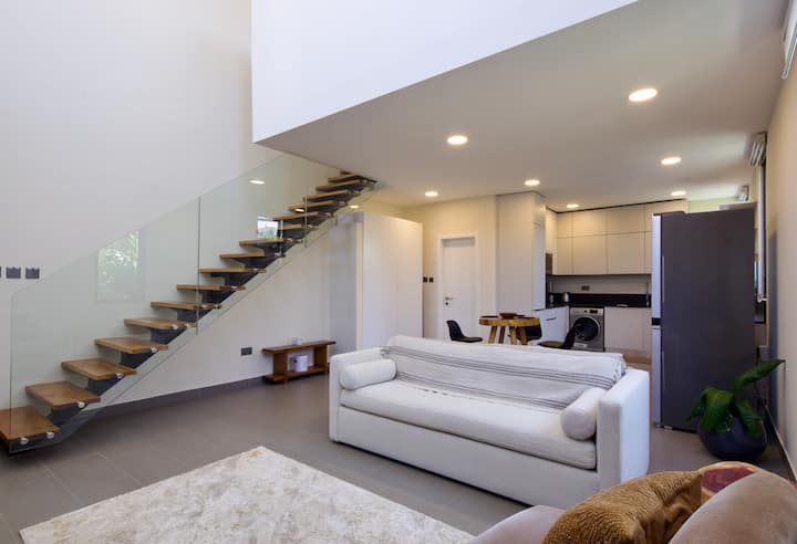 Kukie's Nest - Curated Home In Accra - Akra