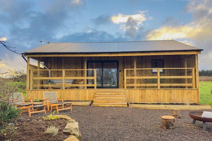 Lir View At The Botháns - Castlerock