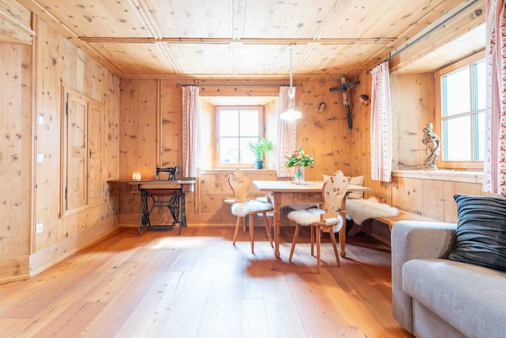 [Haus Bruno] – Historisches Juwel Am Stilfserjoch - Sulden