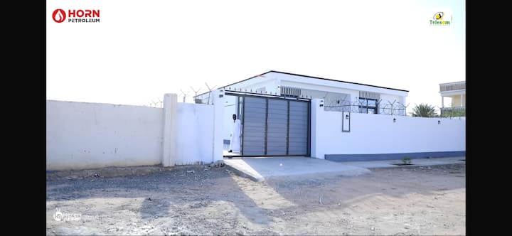 Lovely House Walking Distance From The Beach. - Somalia