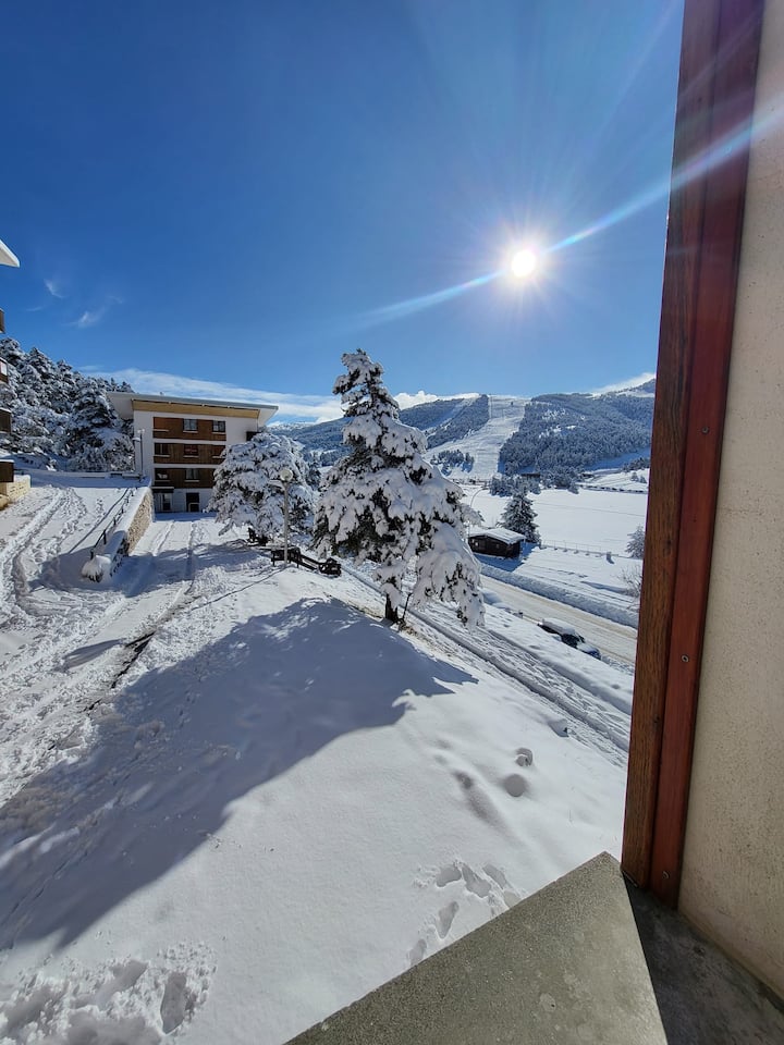 Le Cube Alpin • Cosy Studio • Vue Montagne - Gréolières les Neiges