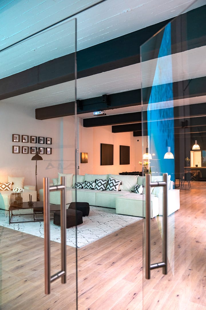 Designloft | Heimkino | Unikat | Parkplatz | Luxus - Wiesbaden