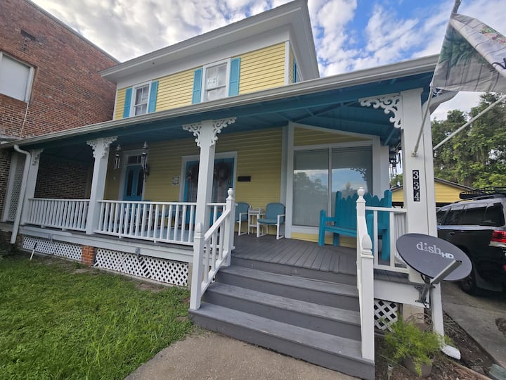 Lucy Hardy House: Circa 1890@ Lake Crescent - Crescent City, FL