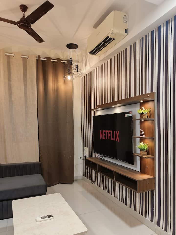 Urban Stay - Stylish & Spacious
The Classik Studio - Mumbai