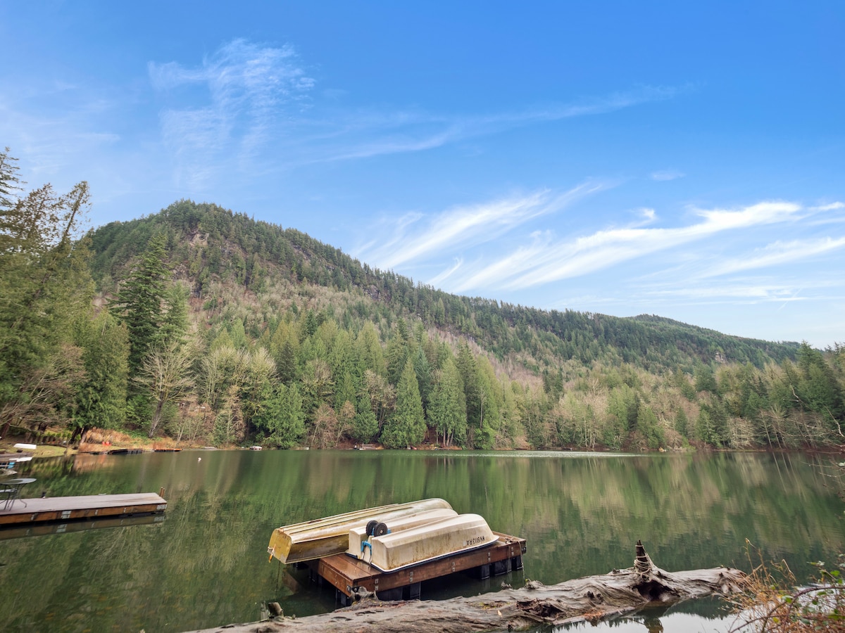Gemütliches Tiny House am See * Crystal Mountain Escape - Kleine Häuser ...