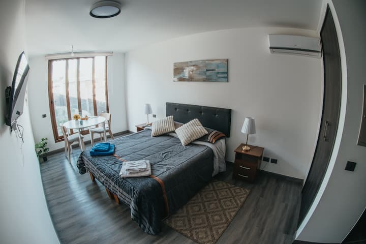 Estudio Ejecutivo · Gym · Cowork · Metro Cumming - Santiago (Chile)