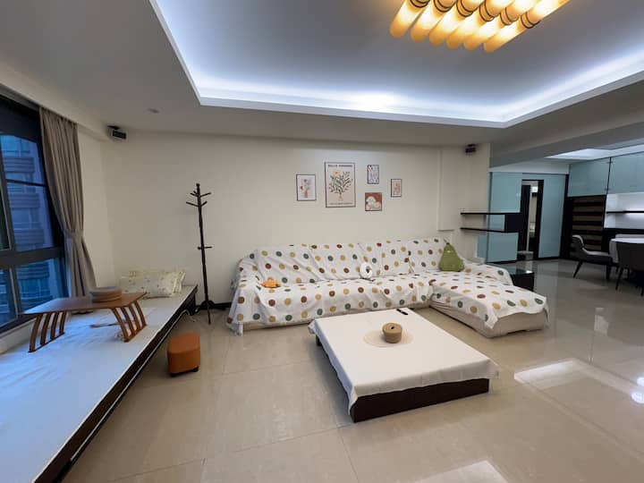 Nantun Long Stay Apt｜kitchen + Washer + Workspace - Taichung City